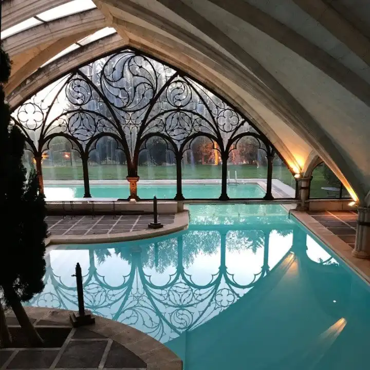 Descubre el Hotel Landa: Un Refugio de Lujo en un Castillo Medieval ...